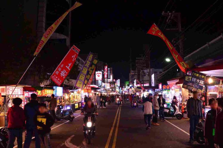 Shop 'till Drop: London's 7 Trendiest Evening Street Markets
